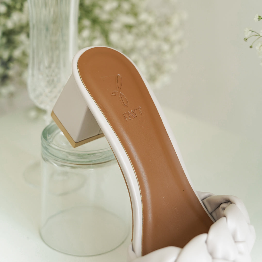 Holly Ash Grey – FAYT Official